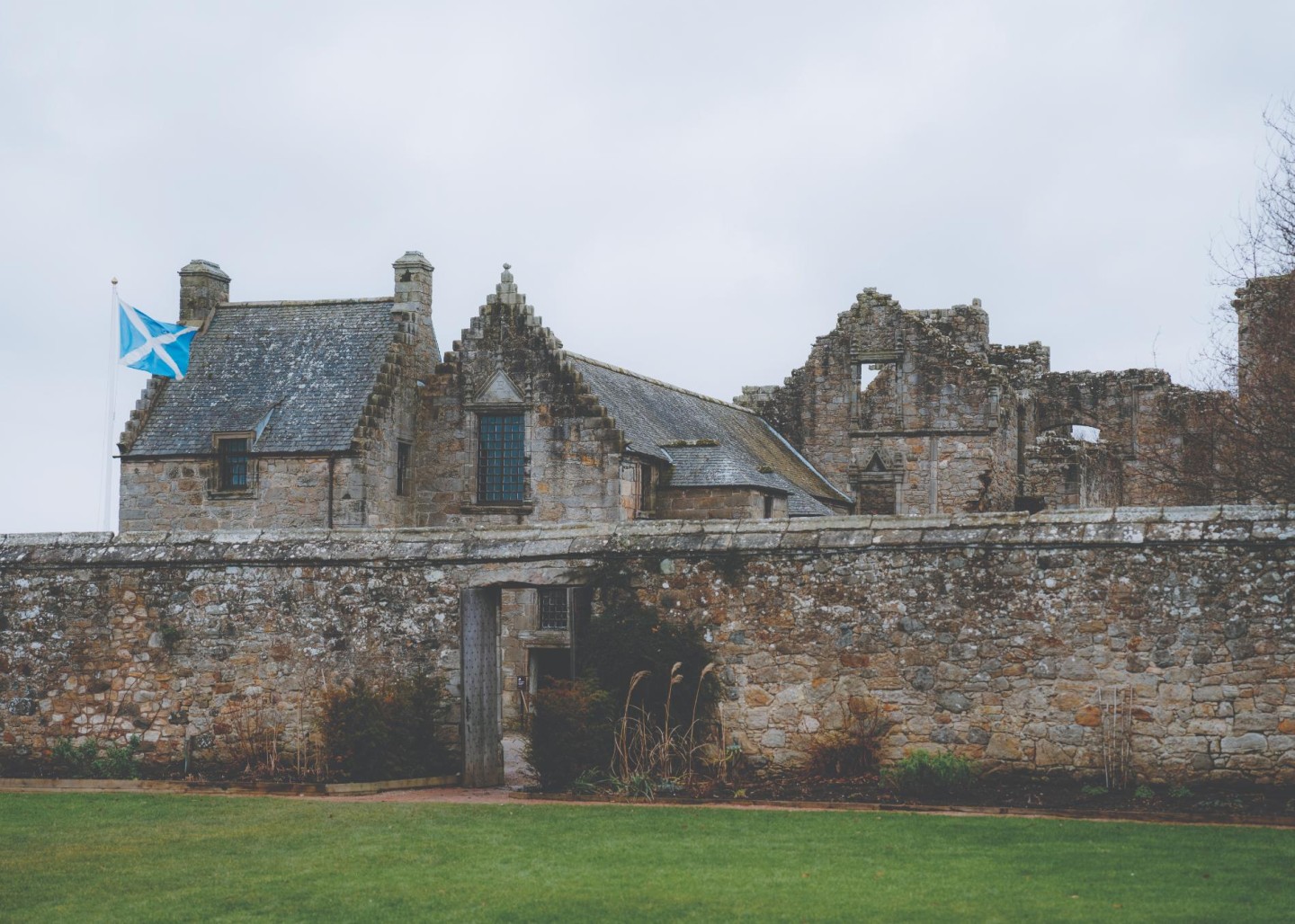 A Walking Guide to Aberdour - Hidden Scotland